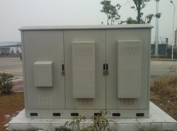Outdoor Integrated Telecom Cabinet With Cooling Solution, Monitoring ...