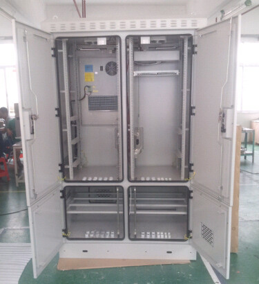 IP55 Outdoor Telecom Cabinet, With Air Conditioner, Battery Compartment ...